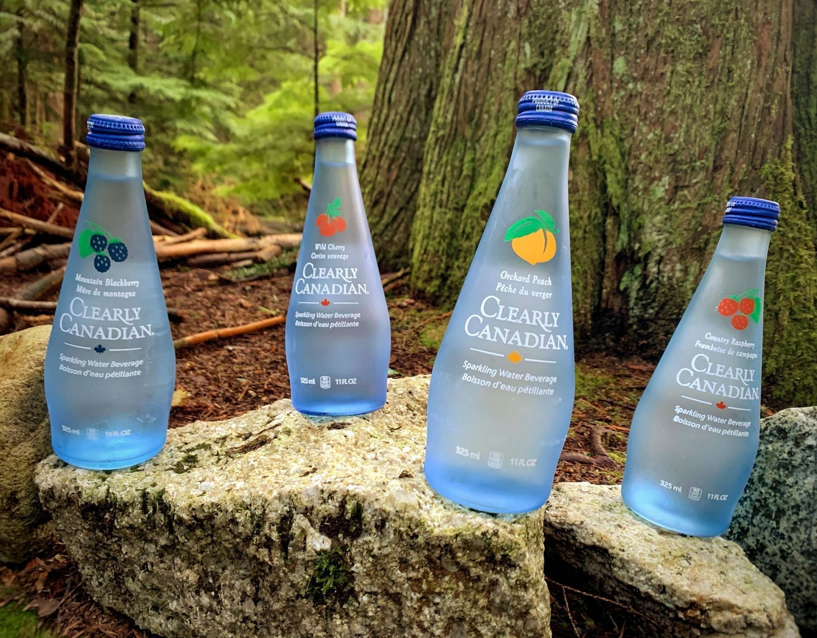 Why sparkling water glass bottles taste best? Custom glass bottles
